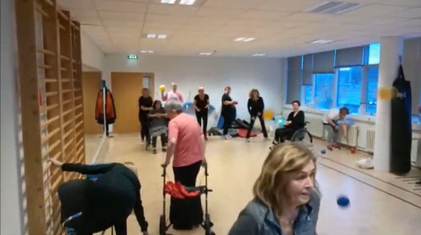 Styrktarþjálfun hjá Styrk - myndband | MS félag Íslands